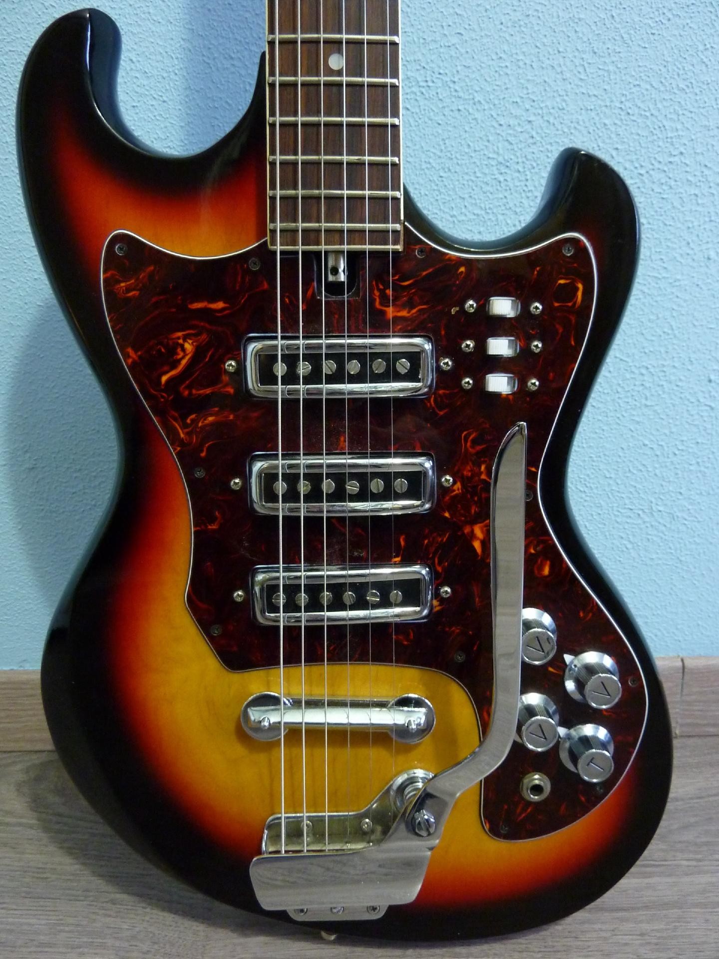 Teisco / Kawai electric guitar - Buy vintage Teisco guitar at Hender ...
