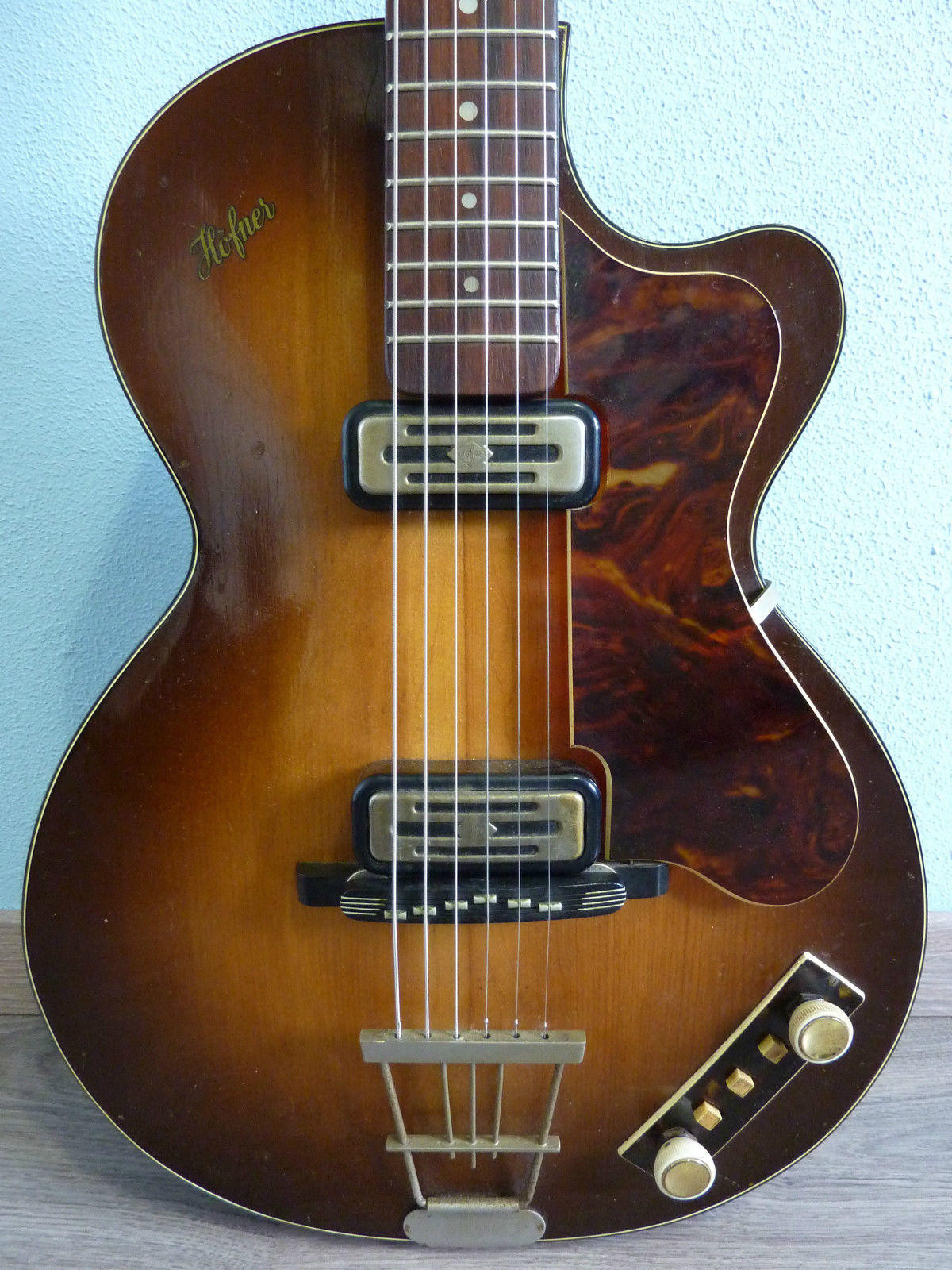 1960 Hofner Club 50 - Buy vintage Hofner guitar at Hender Amps vintage ...